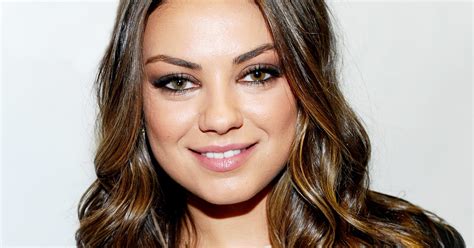 Mila Kunis Hair Makeup Trends Cat Eye Smoky Eyeliner
