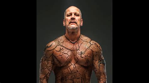 How To Create Realistic Cracked Skin Using Photoshop Youtube