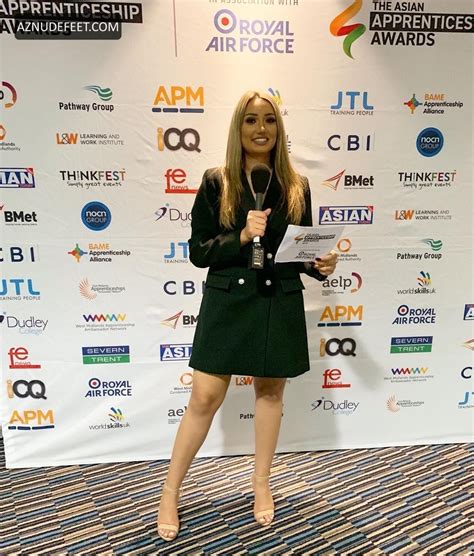 Nikita Kanda Feet Aznudefeet