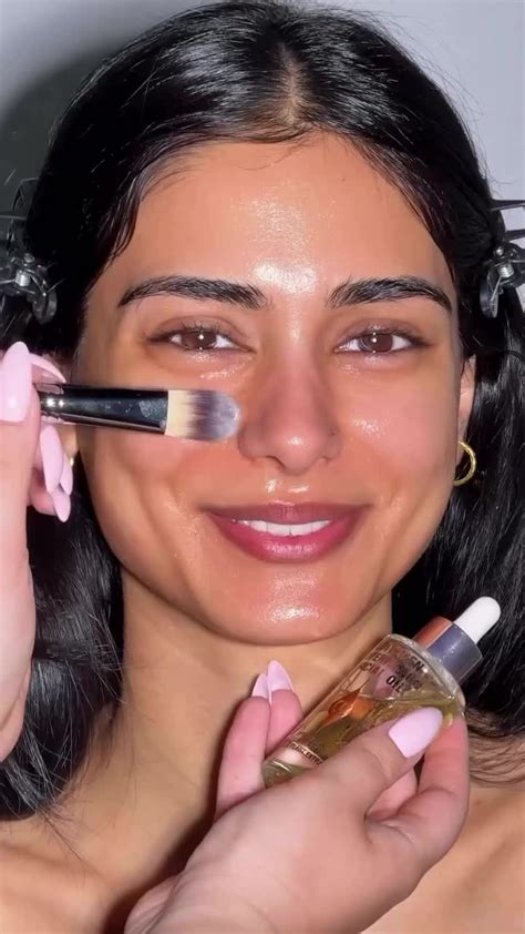 Peachy Glam Makeup Tutorial Created By Makeupbydea On Ig Trong 2025