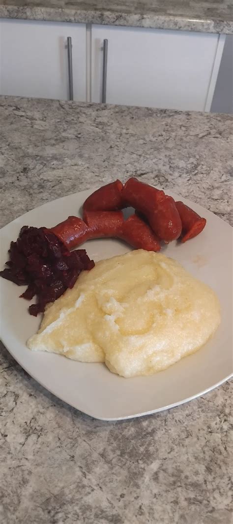 Nolwazi Mceleni Guys Sisengxakini Umama Ujola Nendoda Facebook