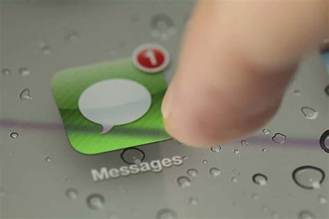 How To Sign Into IMessage On IPhone IPad MacBooks InPics Solutions