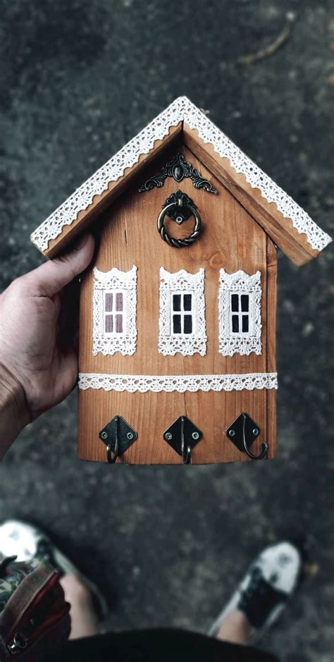 Вешалка ключница Теремок купить в интернет магазине Ярмарка Мастеров по цене 2000 ₽ Ostl6ru