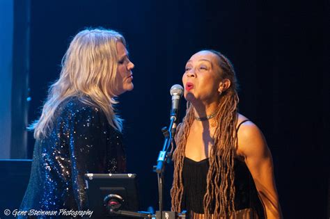 D3a 9907 Cathy And Anne © Gene Steinman Photography The Ides Of March