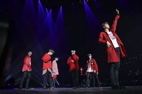 10 Reasons Why Everyone Should Attend A Bts Concert Koreaboo