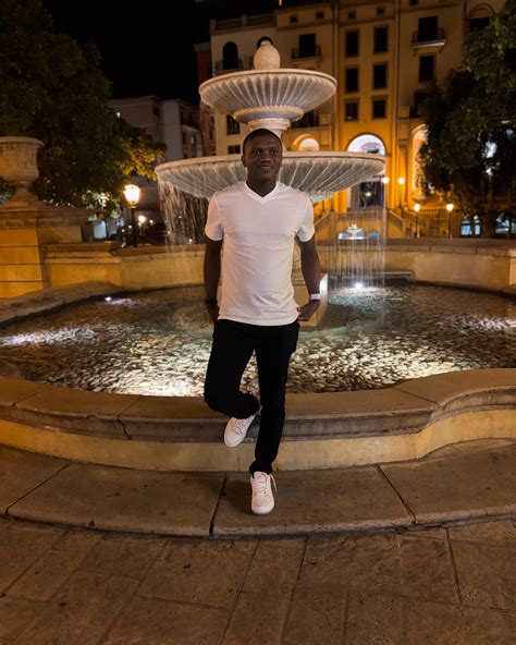 Mokheleli Tsholofelo Tsholofelomokheleli • Instagram Photos And Videos