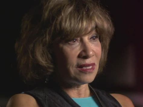 Suzan Carsons Instagram Twitter And Facebook On Idcrawl