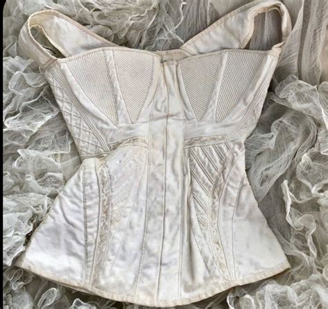 Vintage Outfits Vintage Gowns Victorian Fashion Vintage Fashion