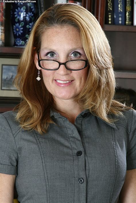 Mature Secretary Amateur Xxx Dessert Picture 1