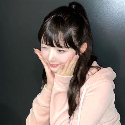 Pin Oleh 올리 Di Ive Gadis Cantik Korea Kecantikan Korea Gadis