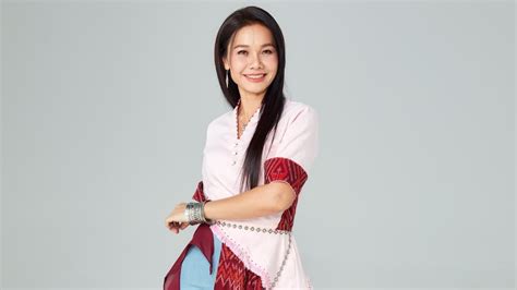 เพลงใหม่ ต่าย อรทัย “ผู้สาวซิ่นมัดหมี่” ชวน “หนามเตย” ร่วมแจม Youtube