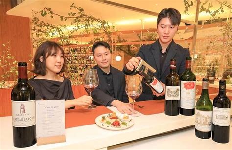 5대 샤토 한 잔씩 즐긴다현대百 본점에 프리미엄 글라스 와인 바 선봬
