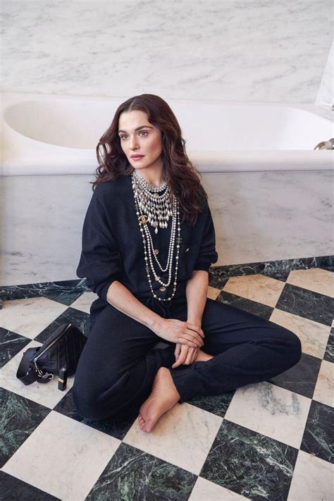 Set 001 007 Ms Rachel Weisz