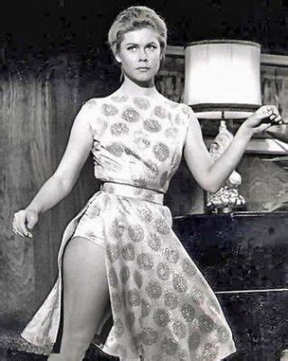 Elizabeth Montgomery Porn Pictures Xxx Photos Sex Images Pictoa