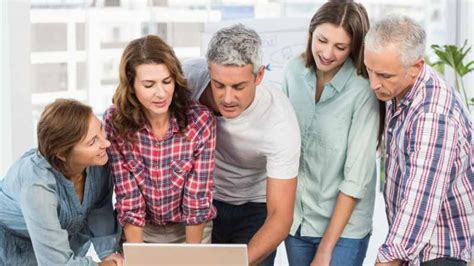 how different age groups can learn from each other at work