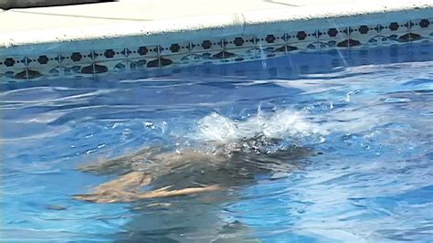 Nackt Schwimmen Lesbischer Sex Xhamster