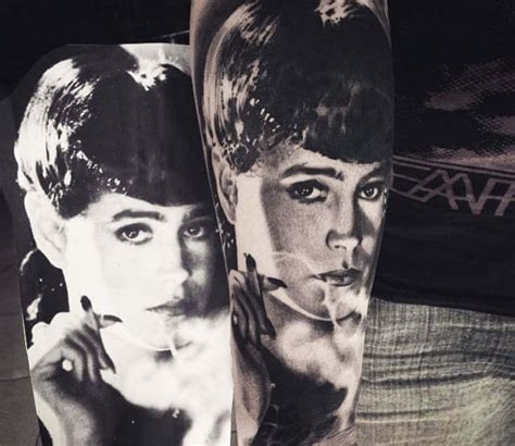 Smoking Girl Tattoo By Ezequiel Samuraii Photo 19360