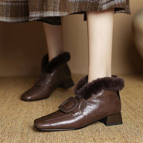 Womens Brown Leather Boots With Faux Fur Lining On Luulla