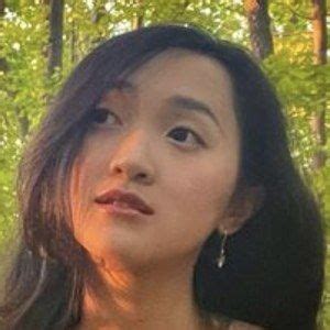 Clara Dao Edad Familia Biografía Famous Birthdays