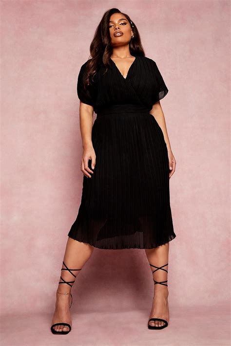 Plus Occasion Pleated Wrap Midi Dress Plus Size Outfits Plus Size