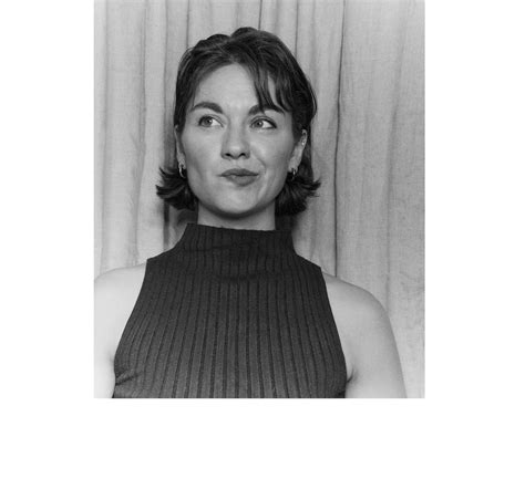 Contact — Phoebe Arnstein