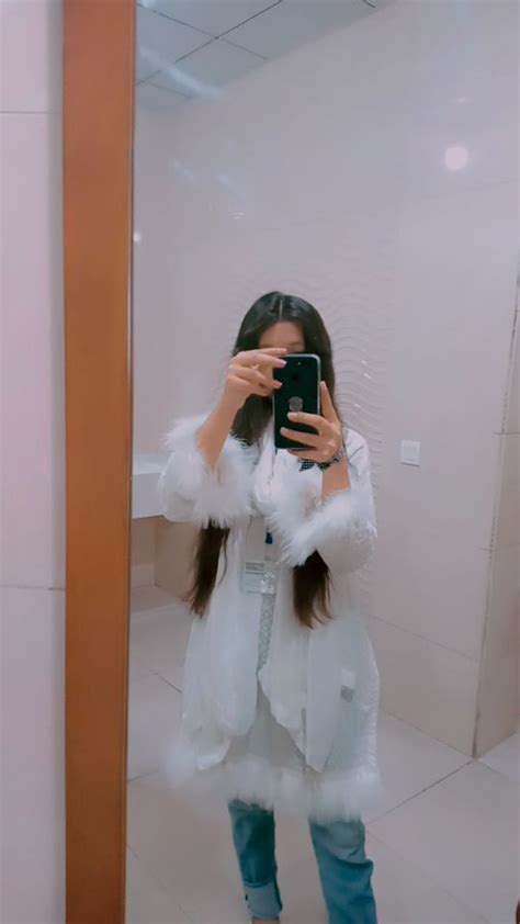 Umme Aiman On Linkedin Mindset Entrepreneur Millionairehustle