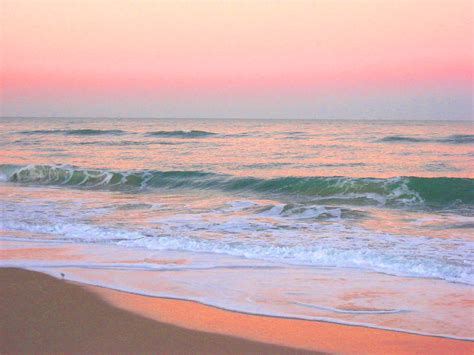 Pastel Ocean Sunrise A Beautiful And Calm Pastel Sunrise Xixi143