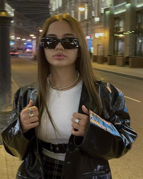 Valya Karnaval Wallpaper K Android