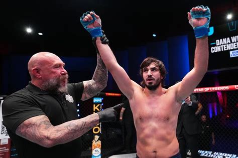 파이터의 세계 알렉스 페레이라 라이벌 Ufc 입성킥복싱 챔피언 바히토프 Dwcs서 1r Tko승 현장에서 지켜 본