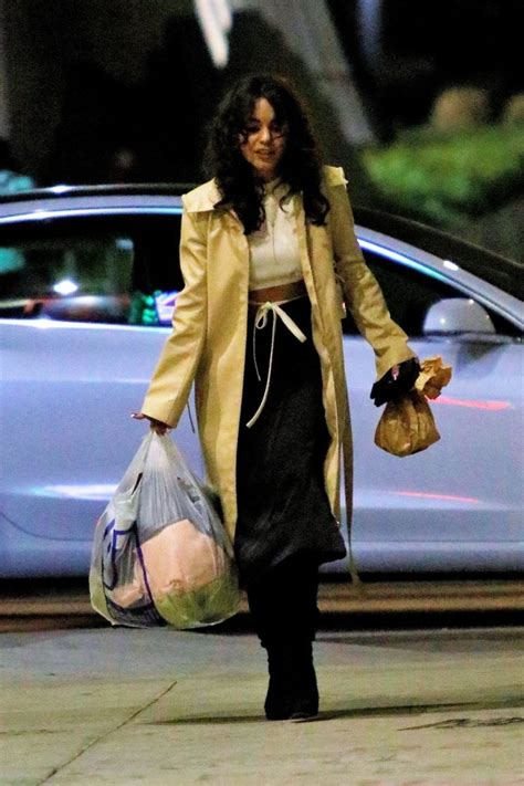 Vanessa Hudgens Braless The Fappening Leaked Photos