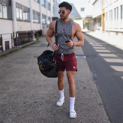 30 Best Stylish Summer Gym And Workout Outfits Gym Outfit Men