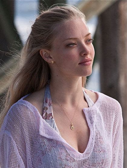 아만다 사이프리드 12월 3일 첫 내한