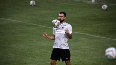 Jordi Amat Kami Sudah Siapkan Kejutan Untuk Irak Kumparan Com