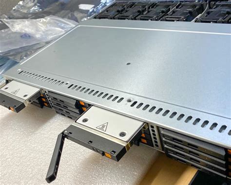 Supermicro EDSFF E3.S Servers Launched - StorageReview.com