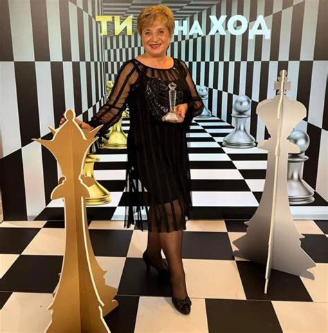 Avon Опаковката на ароматите ни получава подобрение в устойчив стил Като част от нашия