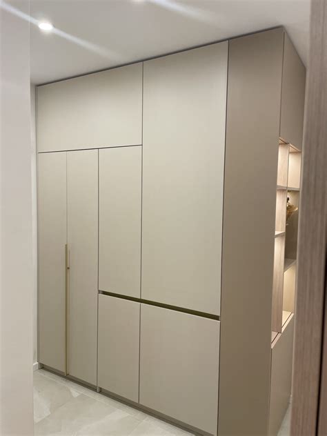 Функционален гардероб с етажерка за коридор Fn 64 Портманта и з