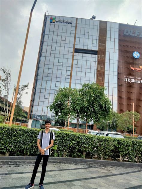 Microsoft Azure Bharatxr Arexa Microsoft Azure Ar Vr Ai Cloudcomputing Reskilll