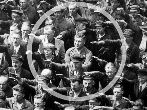 Contre Hitler August Landmesser Lhomme Aux Bras Croisés était Un