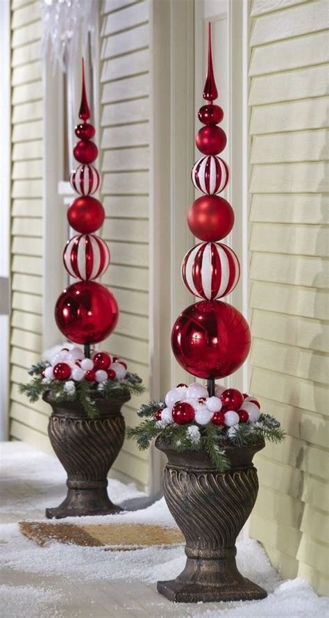 Red And White Christmas Ornament Ball Finial Topiary Vase Yard Decoration Holiday Decorações