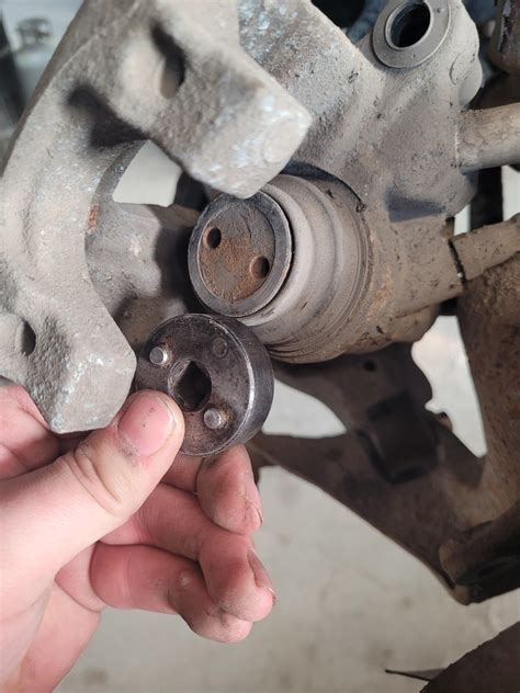 How To Push Brake Piston Back • The Car How