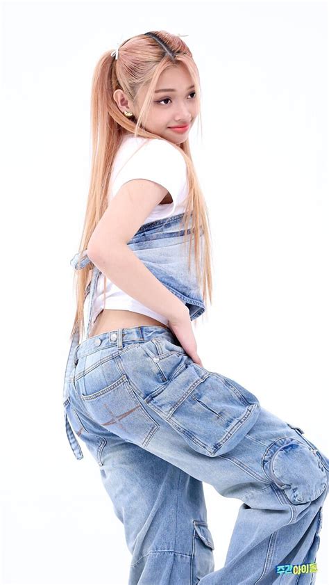 240409 Mbc Naver Post Unis Gehlee At Weekly Idol Kpopping