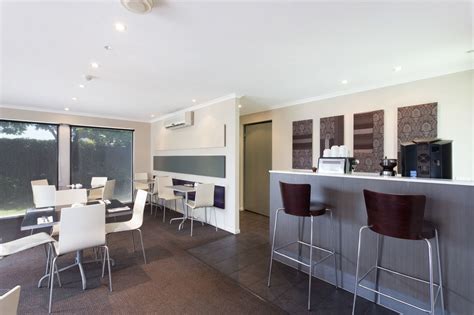 Rocklea International Motel ⋆⋆⋆⋆ Brisbane Australia Season Deals From 58