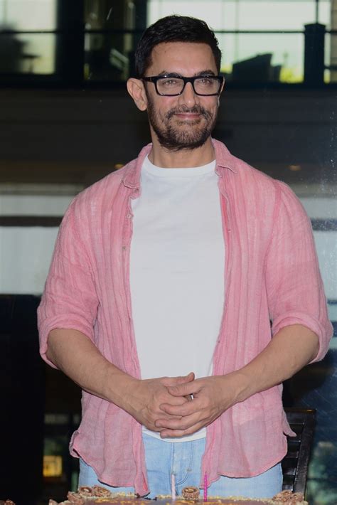 أجمل 7 أفلام كوميدية لعامر خان تزامنًا لمناسبة مع عيد ميلاده مجلة هي