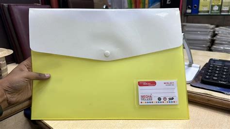Plastic My Clear Button Folder 2011 At ₹ 22 Piece Double Pocket My Clear Bag Manufacturer In