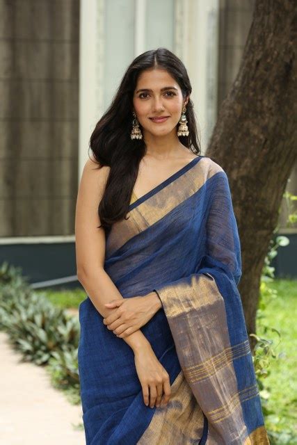 Simran Choudhary చీరకట్టులో సిమ్రాన్ చౌదరి క్యూట్ ఫొటోలు Actress Simran Choudhary Cute