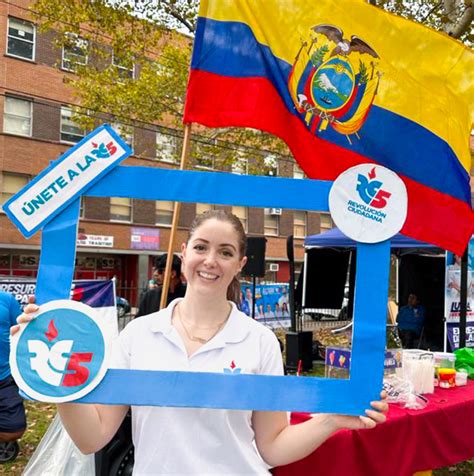 MOnica Palacios Ecuatoriana Reporte Hispano