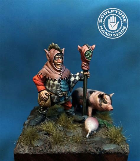 Medieval Dwarf Jester Tartar Miniatures El Greco Miniatures El Greco Miniatures Ltd