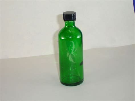 Green Coated Glass Bottle Black Lid 100ml 2596