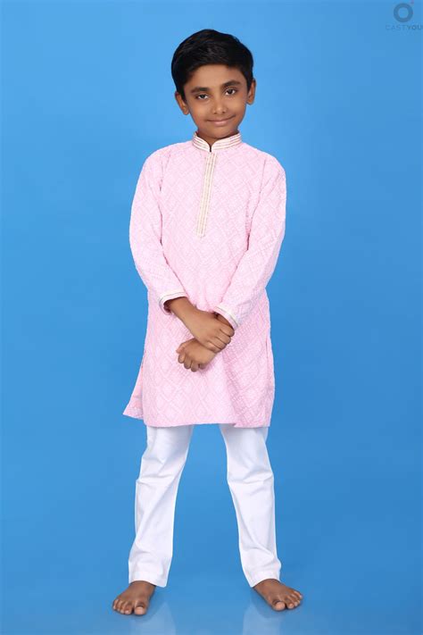 vyom gupta castyou