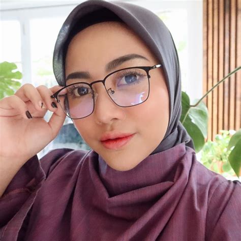 Biar Makin Semangat Yuk Coba Inspirasi Makeup Ala Beauty Influencer